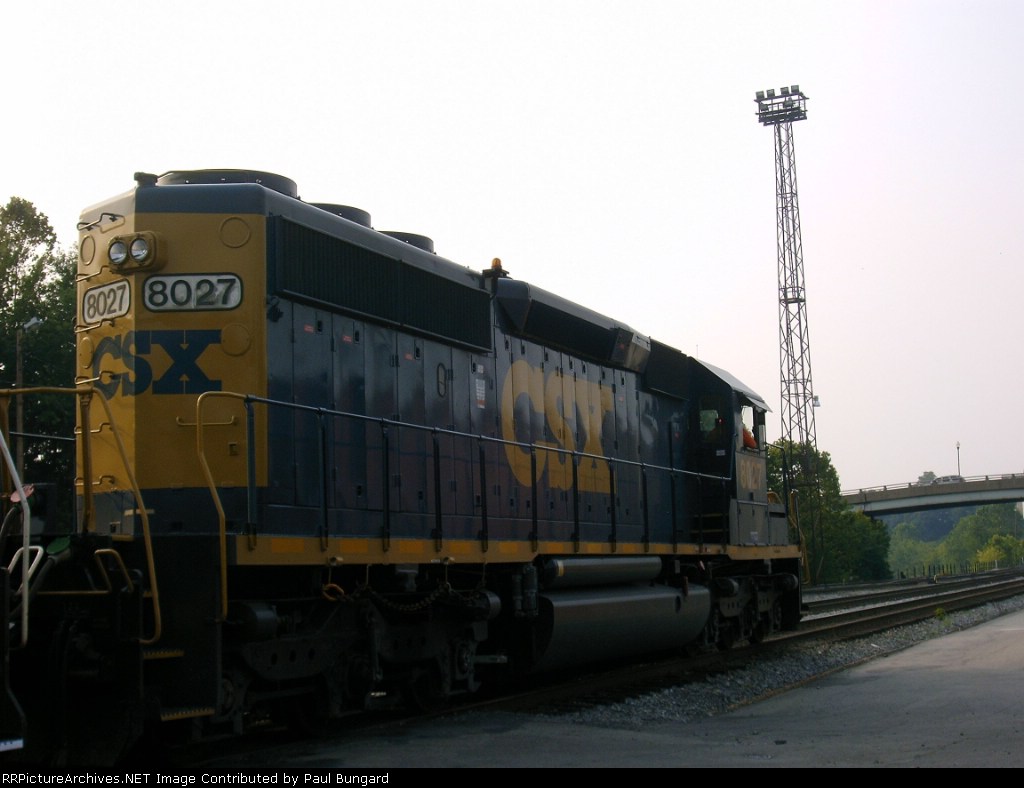 CSXT 8027 SD40-2 07/30/2005